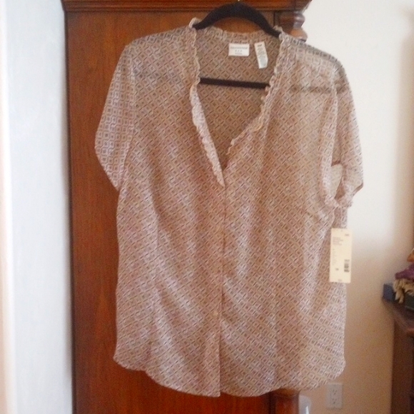 Covington Women | Tops | Nwt Covington Women Blouse | Poshmark